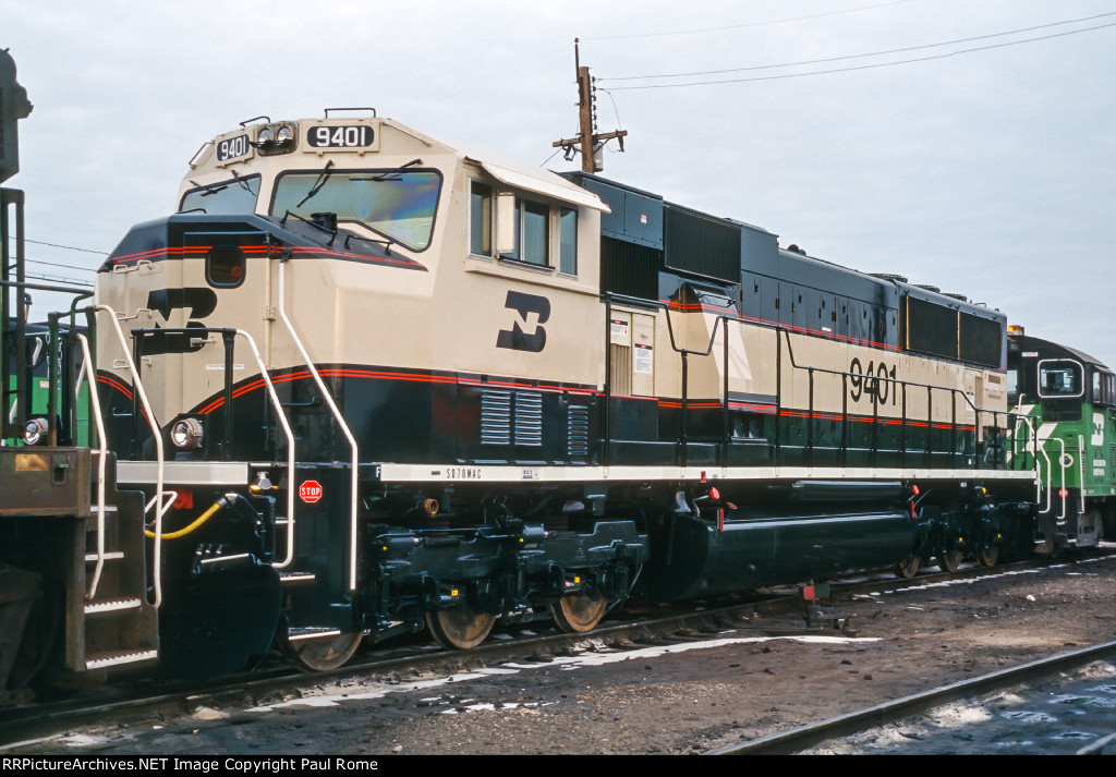 BN 9401, EMD SD70MAC, NEW at BN Clyde Yard
